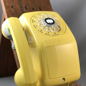Vintage Antique Rotary Telephone- Automatic Electric Type 90 - Yellow ...