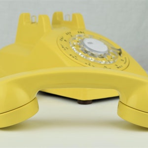 Meticulously Restored - Vintage Antique Rotary Telephone- Model 500 ...