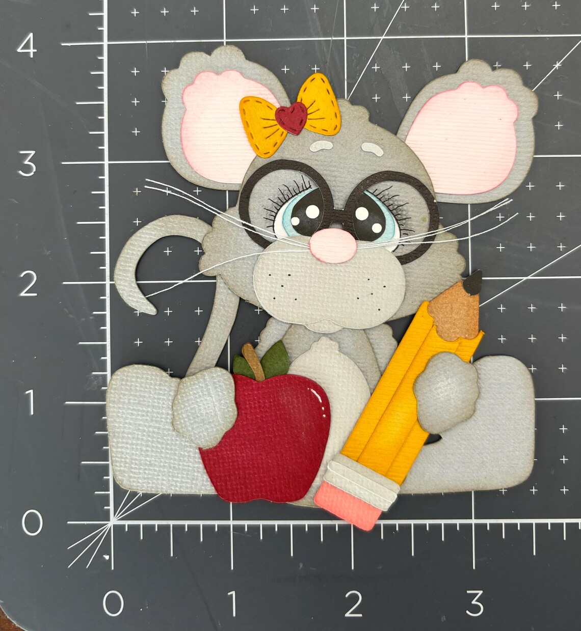 School Mouse Premade Paper Piecing for Scrapbooking Page Layouts. 230A ...