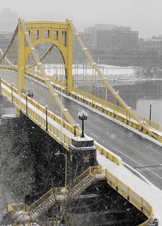 Roberto Clemente Bridge Under the Snow, Pittsburgh, Pennsylvania Free ...