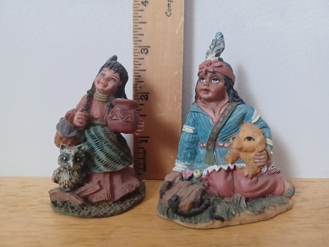 Little Indian Boy and Girl Figurine - Etsy
