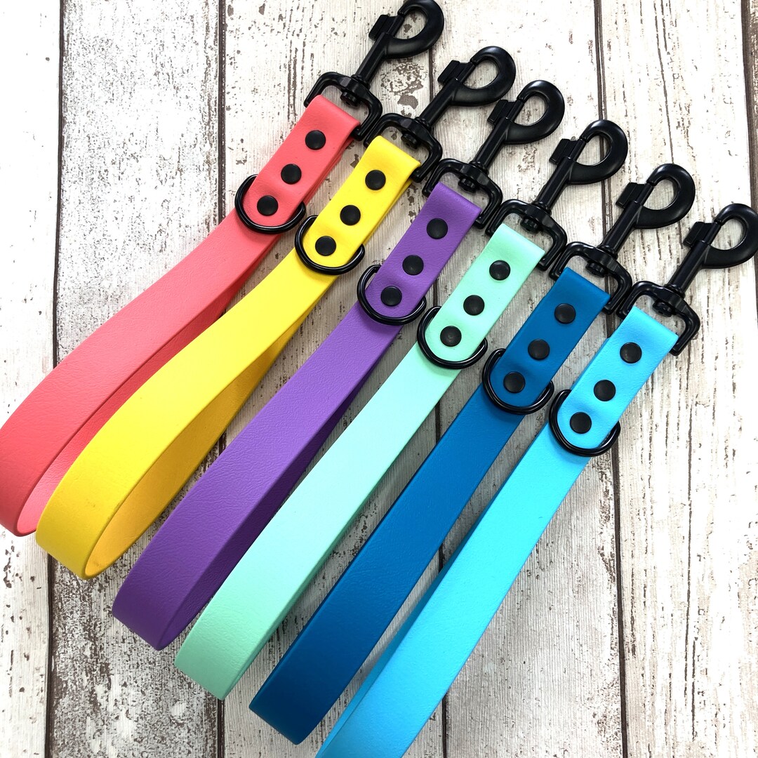 Biothane Traffic Lead | Made in the UK | Waterproof | Short Dog Lead - Etsy