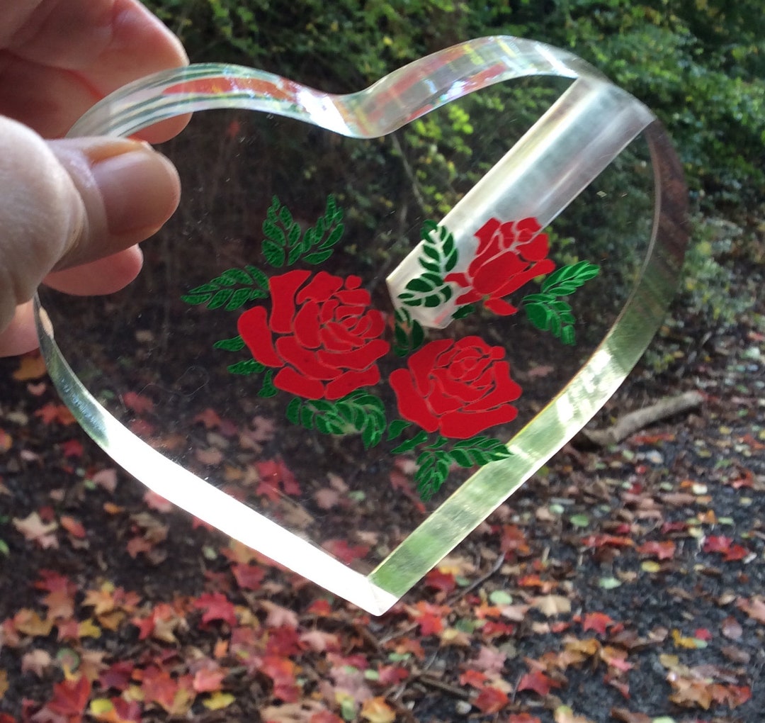 Vintage Lucite Valentine Heart Shape Red Rose Pen Holder Paperweight ...