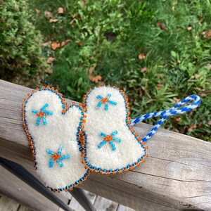 Vintage Indigenous Beaded Suede Fur Mittens First Nations Inuit ...