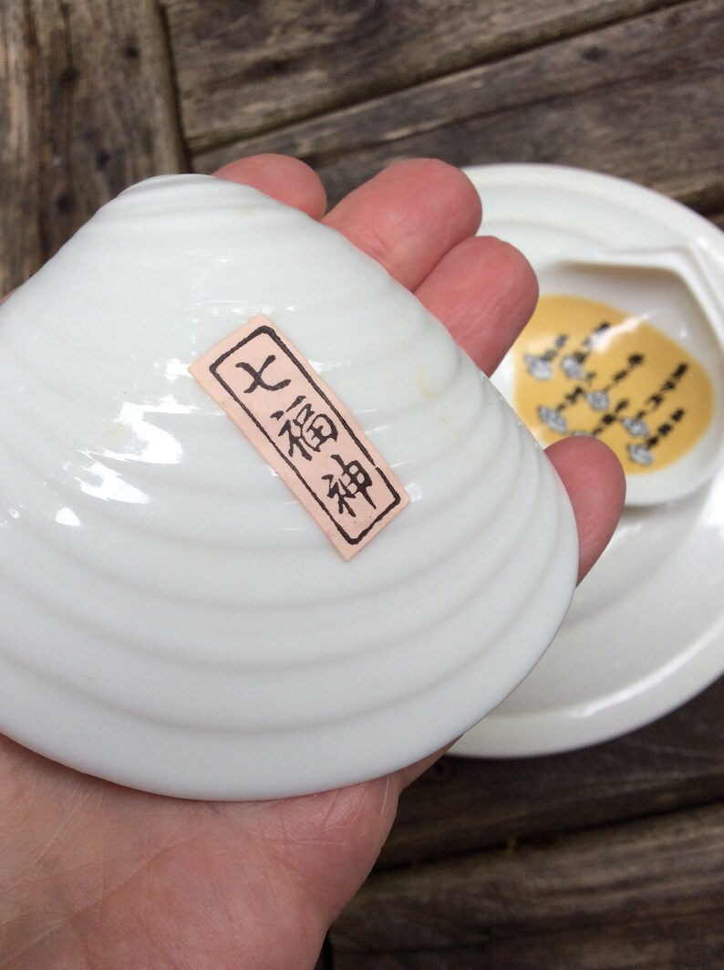 Vintage Japanese Hand Painted Kai Awase Shell Art Asian Matching Shell ...