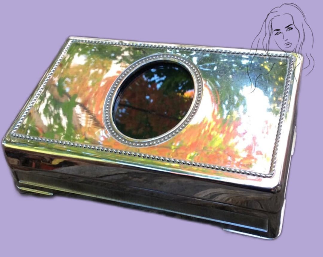 Vintage Silver Plated Wind up Music Box Picture Frame Jewelry Chest ...