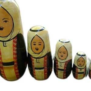 Vintage Nesting Dolls Wooden Burka Veiled Graduated Size Dolls Arab ...