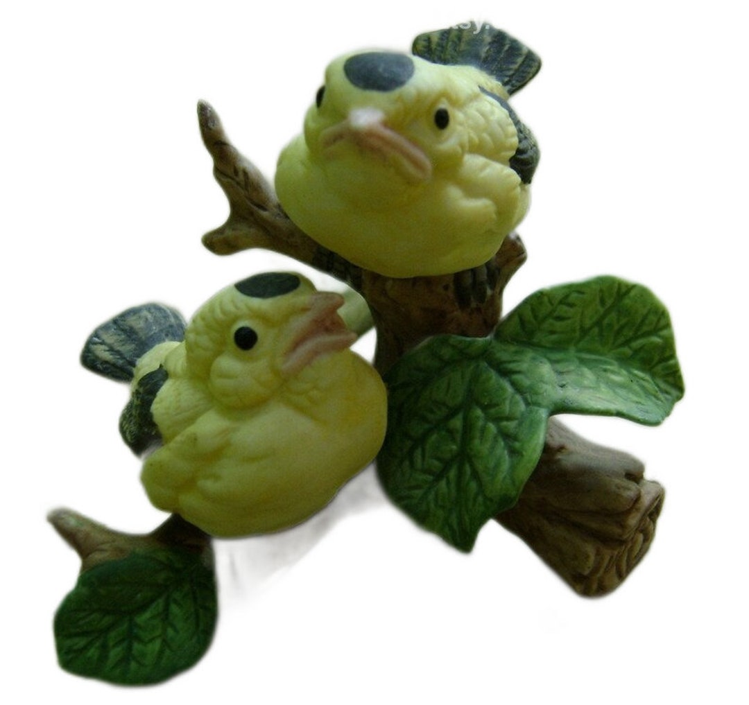 Vintage Lefton Porcelain Yellow Baby Birds on Branch Figurine American ...