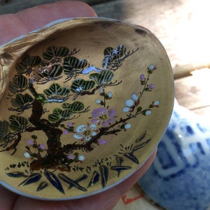 Vintage Japanese Moriage Hand-painted Kai Awase Shell Art, Asian ...