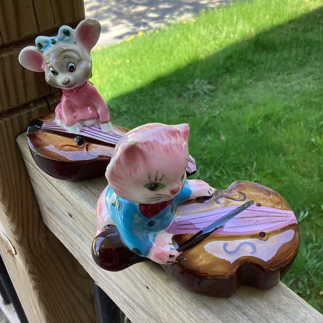 Vintage Anthropomorphic Salt and Pepper Shakers Lefton Mouse Miyao Cat ...