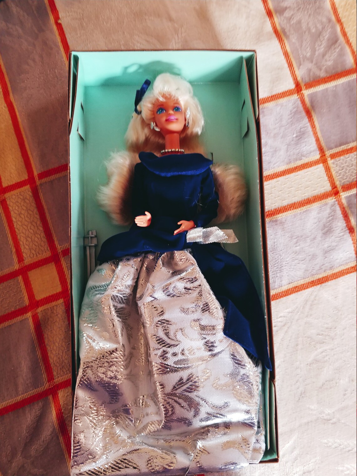 New Barbie Doll 1995 Avon Winter Velvet Barbie New in Box NRFB ...