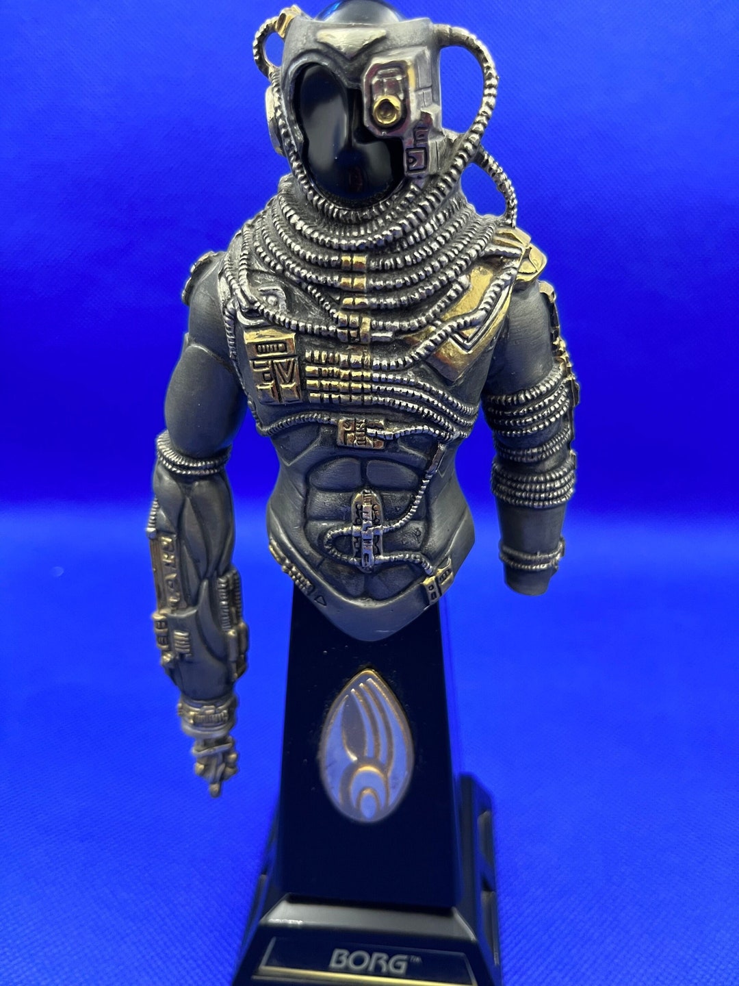 Franklin Mint Star Trek TNG Borg Armour Star Trek Armour to the Galaxy ...