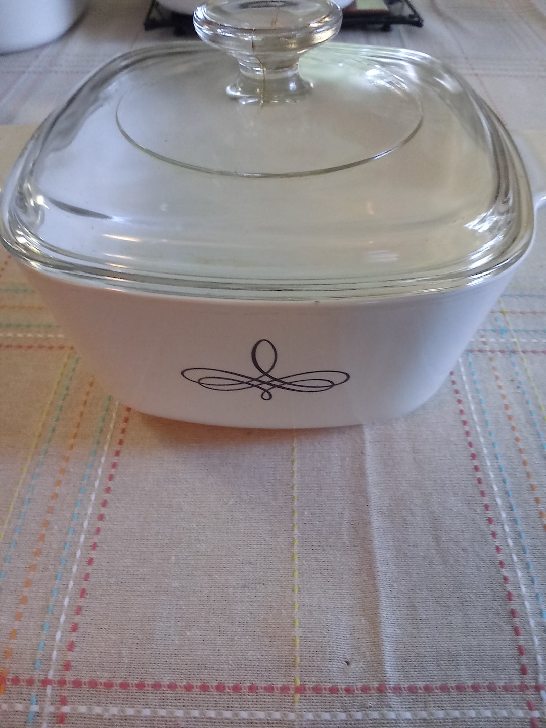 Holiday Dining Corning Ware Scroll Trefoil Swirl 1 3/4 Qt.baking ...