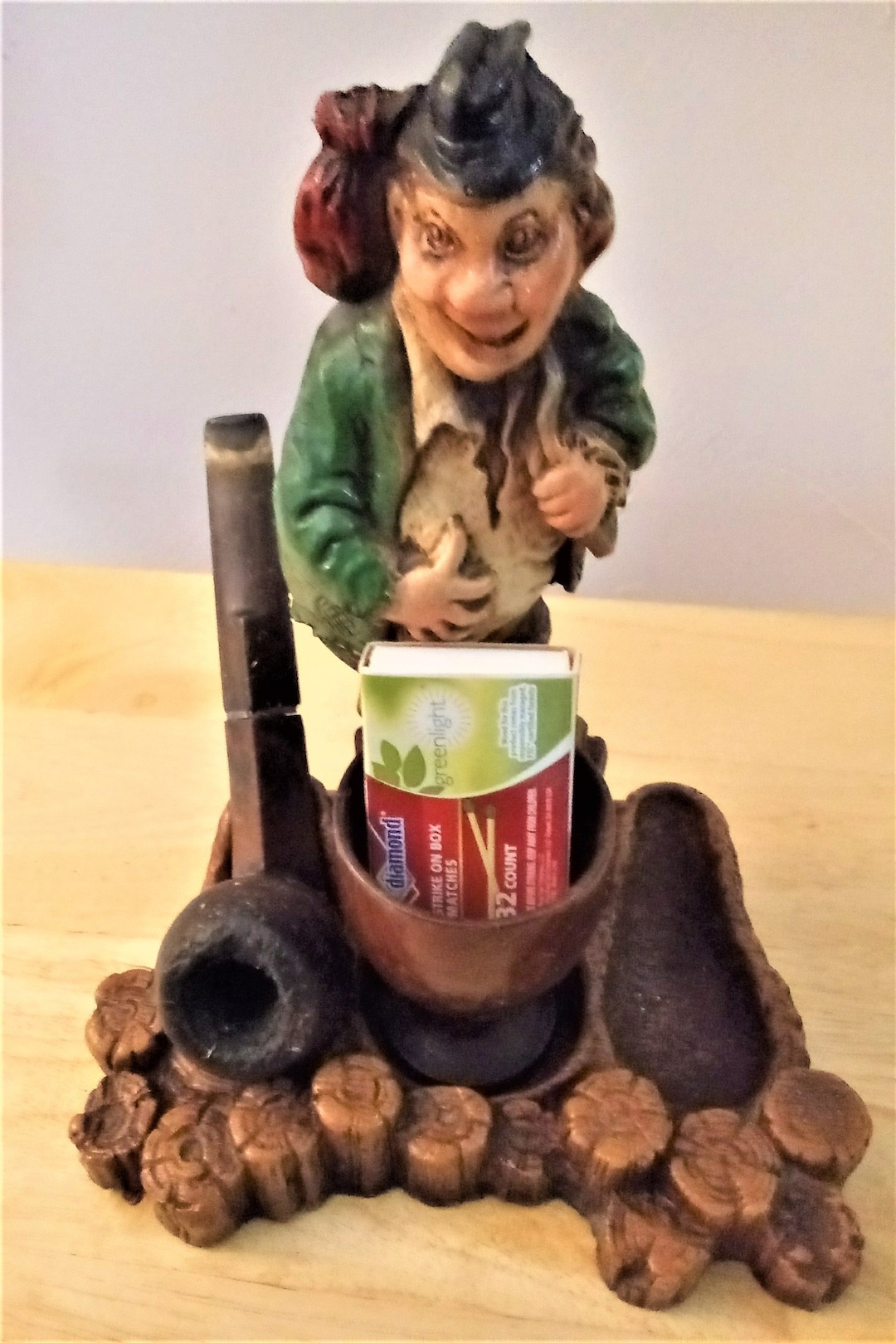 Vintage Vagabond Figurine Pipe Holder, Green Jacket Decor - Etsy