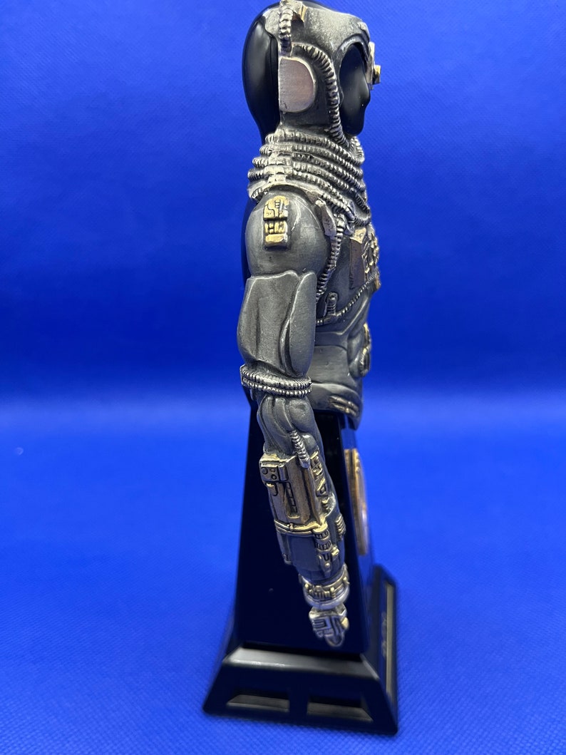 Franklin Mint Star Trek TNG Borg Armour Star Trek Armour to the Galaxy ...