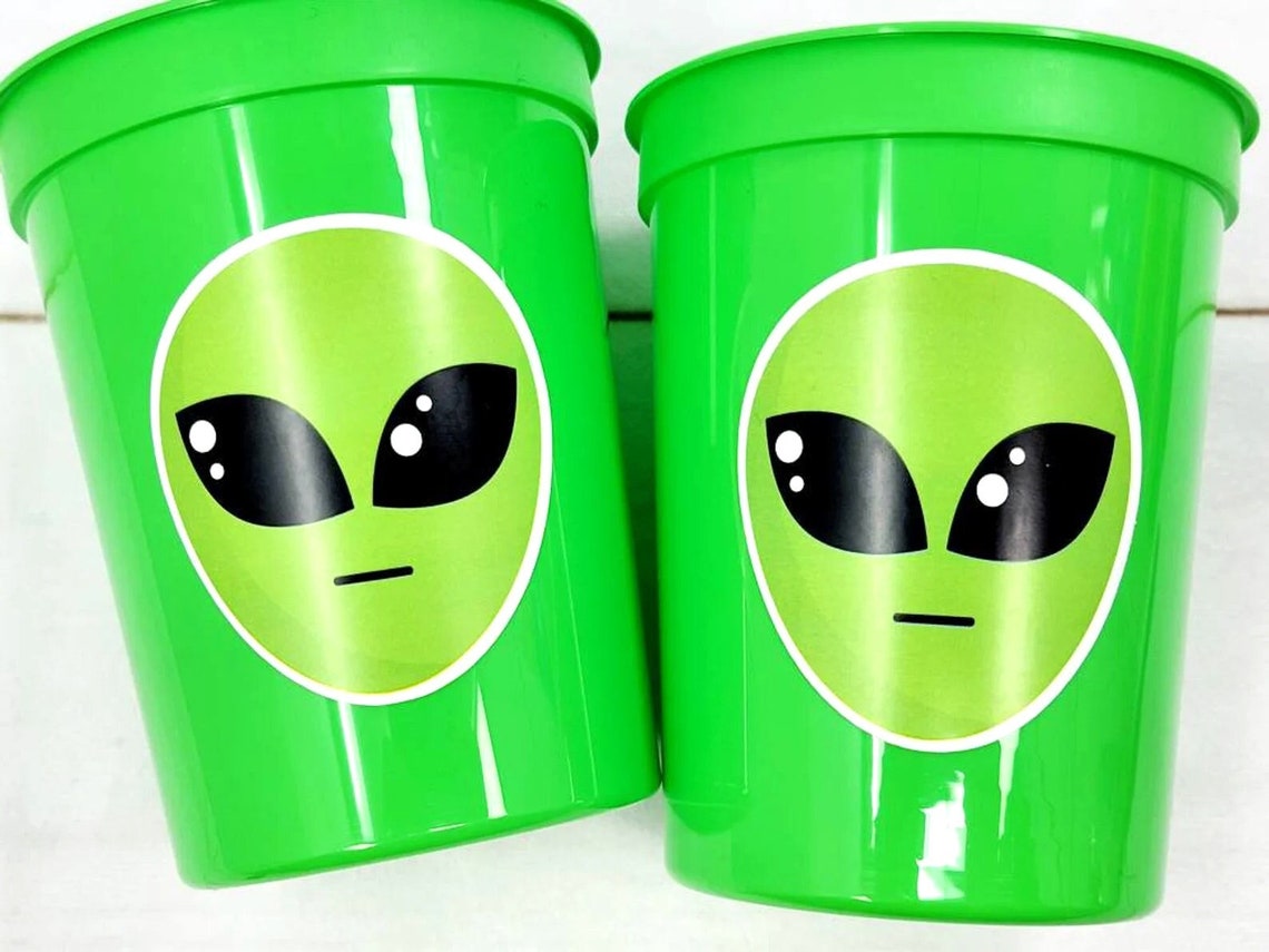 ALIEN PARTY CUPS alien Cups Alien Birthday Alien Party Alien | Etsy
