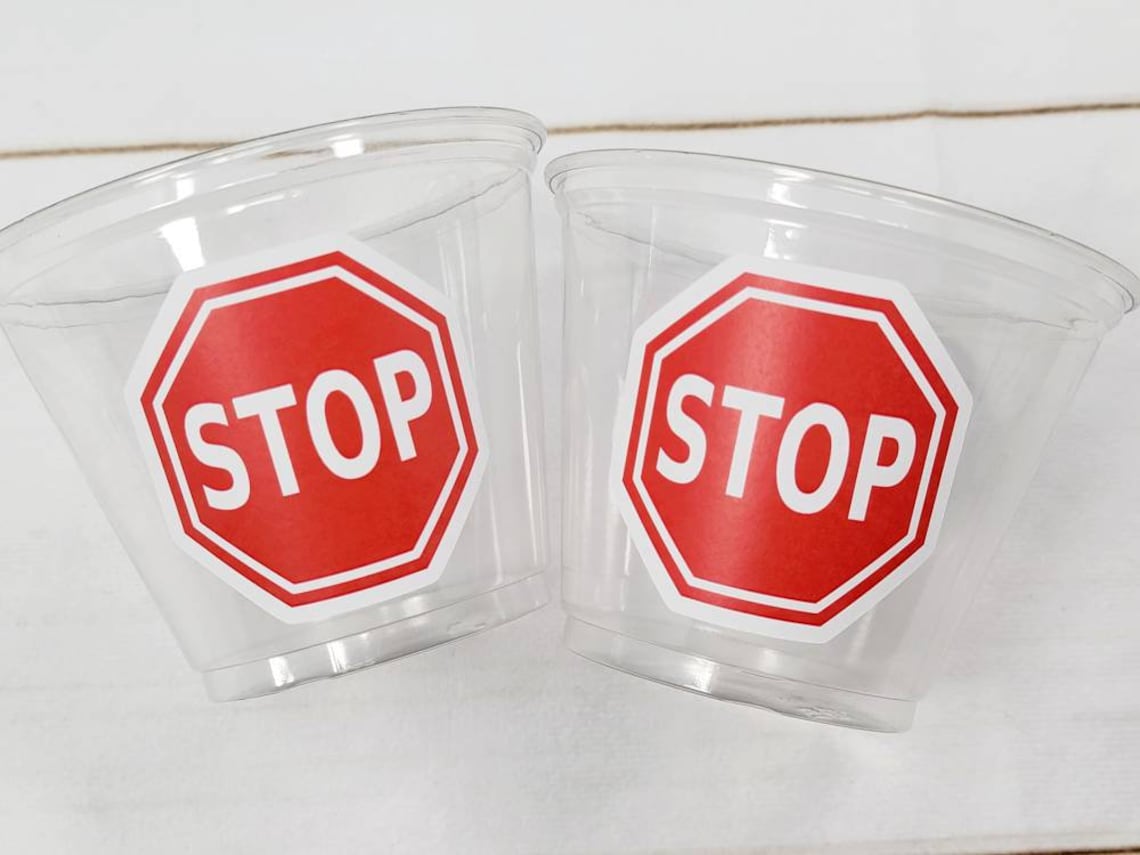 STOP SIGN CUPS - Traffic Light Cups Traffic Sign Cups Transportation ...