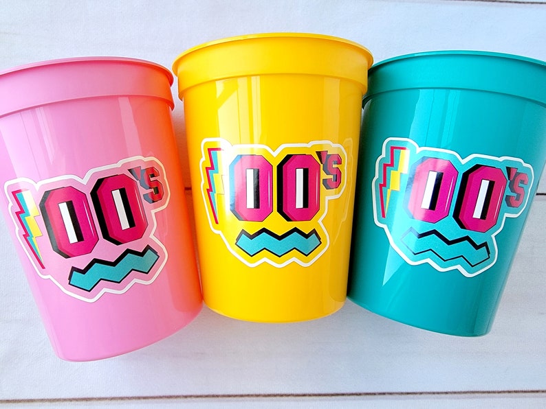 Back to the 2000'S PARTY CUPS 00's Birthday Cups 2000's Party Cups 00's ...