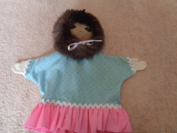 INUIT ESKIMO HANDMADE Girl Doll Puppet - Etsy