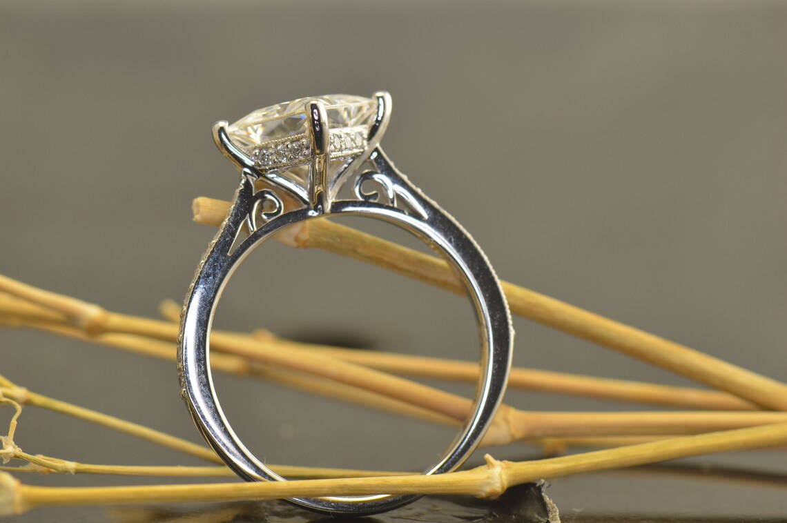 Kite Set Princess Cut Engagement Ring With Beaded Milgrain - Etsy