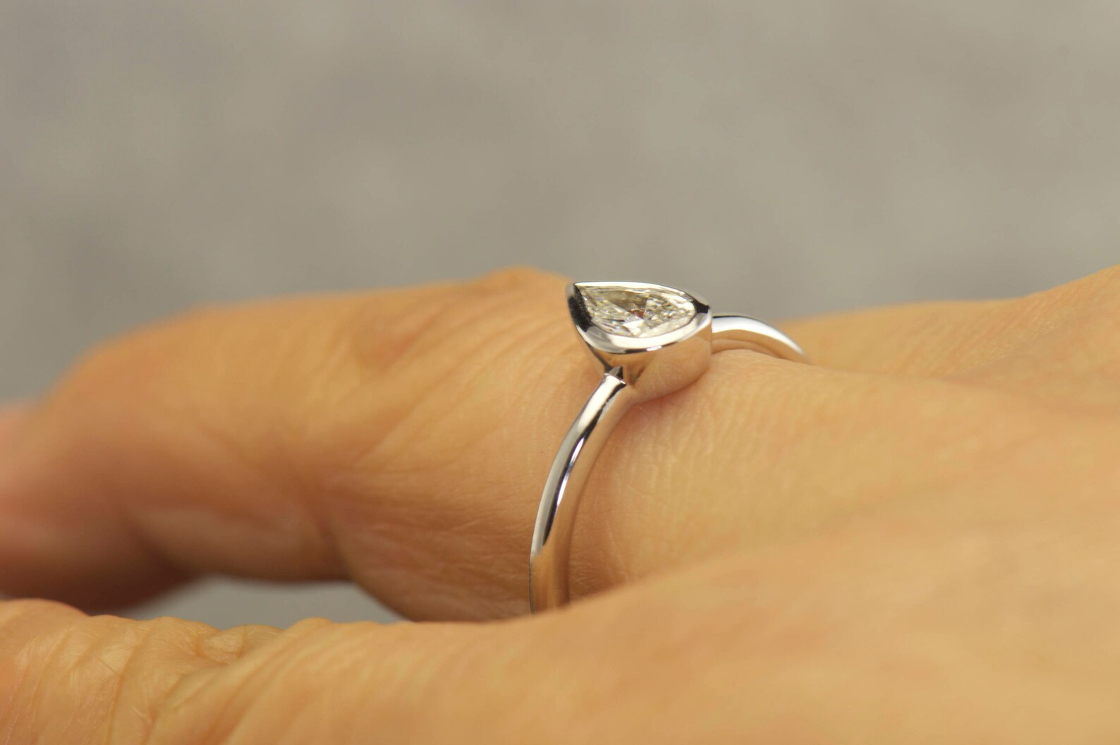 Pear Cut Bezel Set Engagement Ring Pear Bezel Ring 7x5mm | Etsy