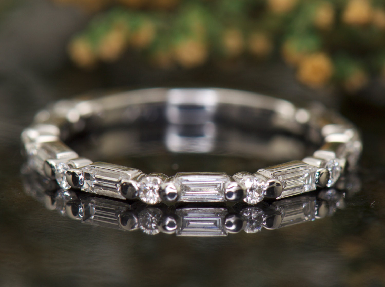 Single Shared Prong Wedding Band Set Round Brilliant and | Etsy