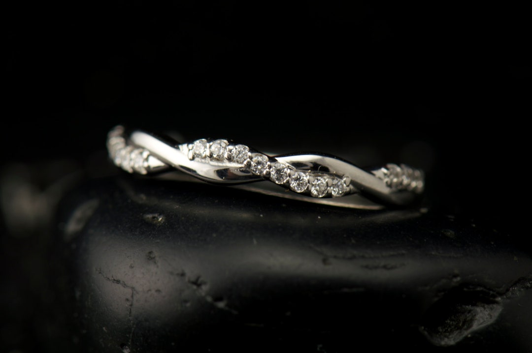 Hailey Rylie 2 Diamond Wedding Band in White Gold Round - Etsy UK