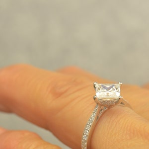 Kite Set Princess Cut Engagement Ring With Beaded Milgrain, 1.75ct F1 ...