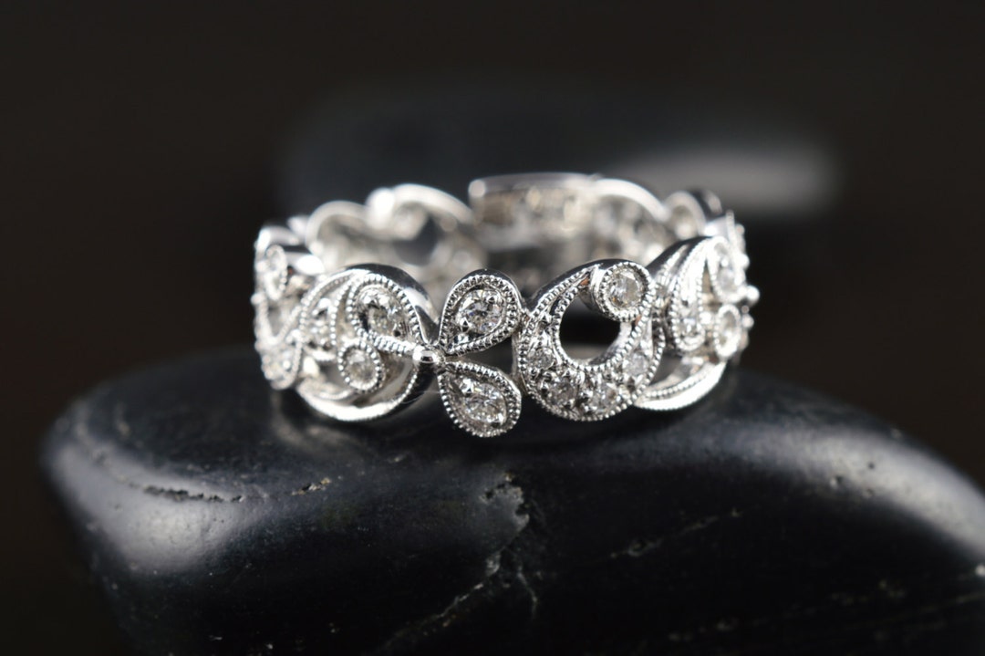 Angela Diamond Fashion Ring in White Gold, Round Brilliant Cut, Floral ...
