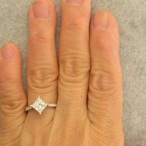 Kite Set Princess Cut Engagement Ring With Beaded Milgrain, 1.75ct F1 ...