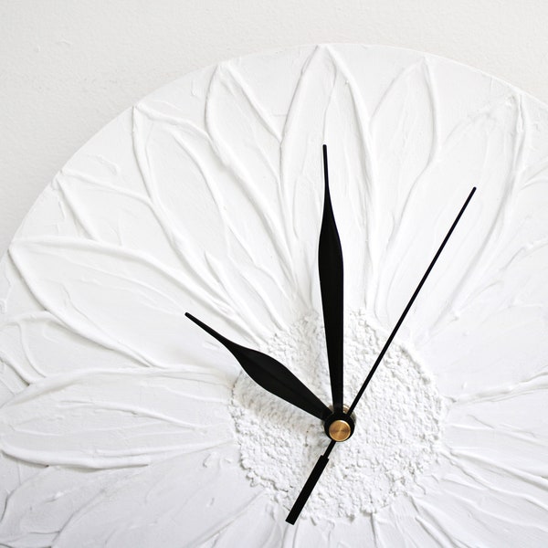Daisy Flower Wall Clock Etsy
