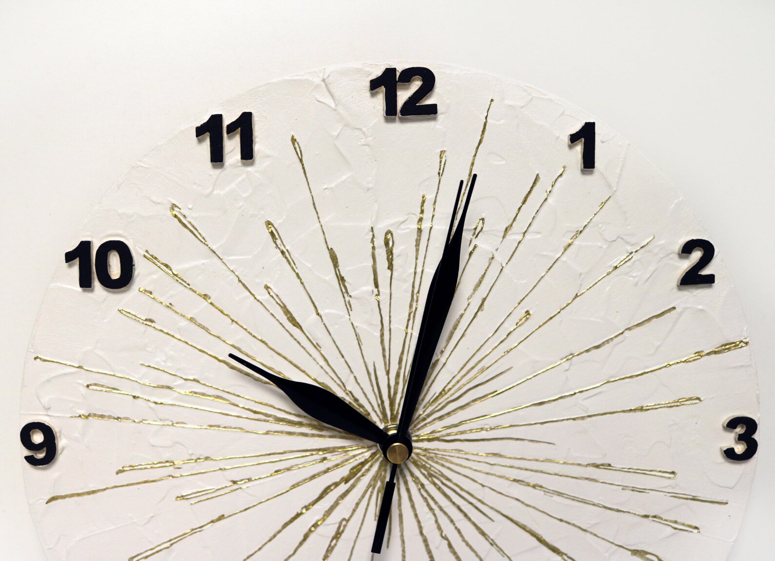 White Clock Black and White Wall Decor Modern WALL CLOCK With Numbers ...