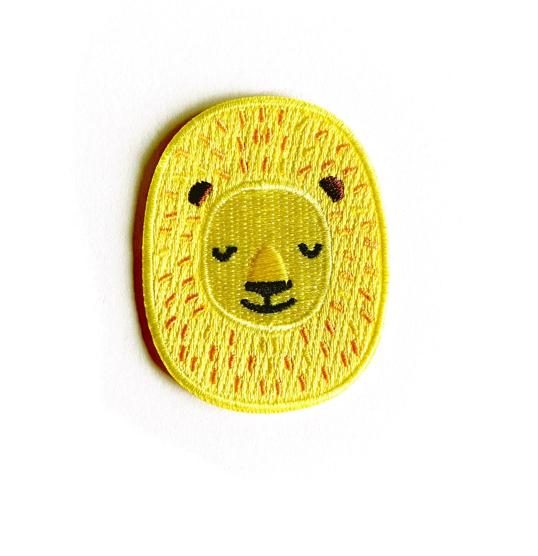 Lion Patch - Embroidered Iron-on Patch, Small Gift for Animal Lovers ...