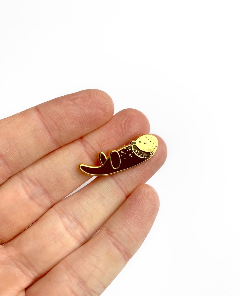 Sea Otter Enamel Pin Cute Ocean Animal Pin Hard Enamel Pin - Etsy
