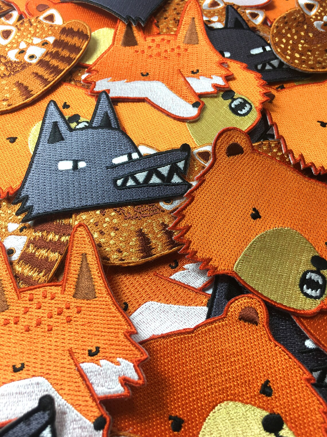 Wolf Patch Embroidered Iron-on Patch Wolf Illustration - Etsy