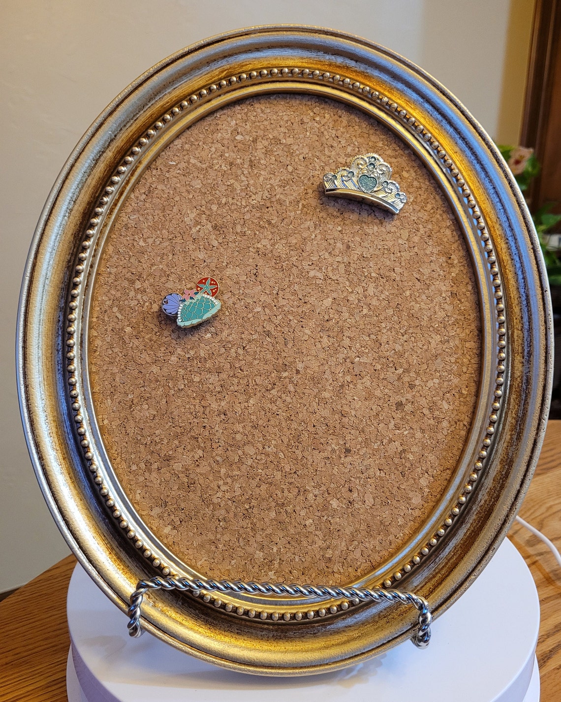 Gold Oval Pin Trading Pinboard Corkboard Frame Display - Etsy