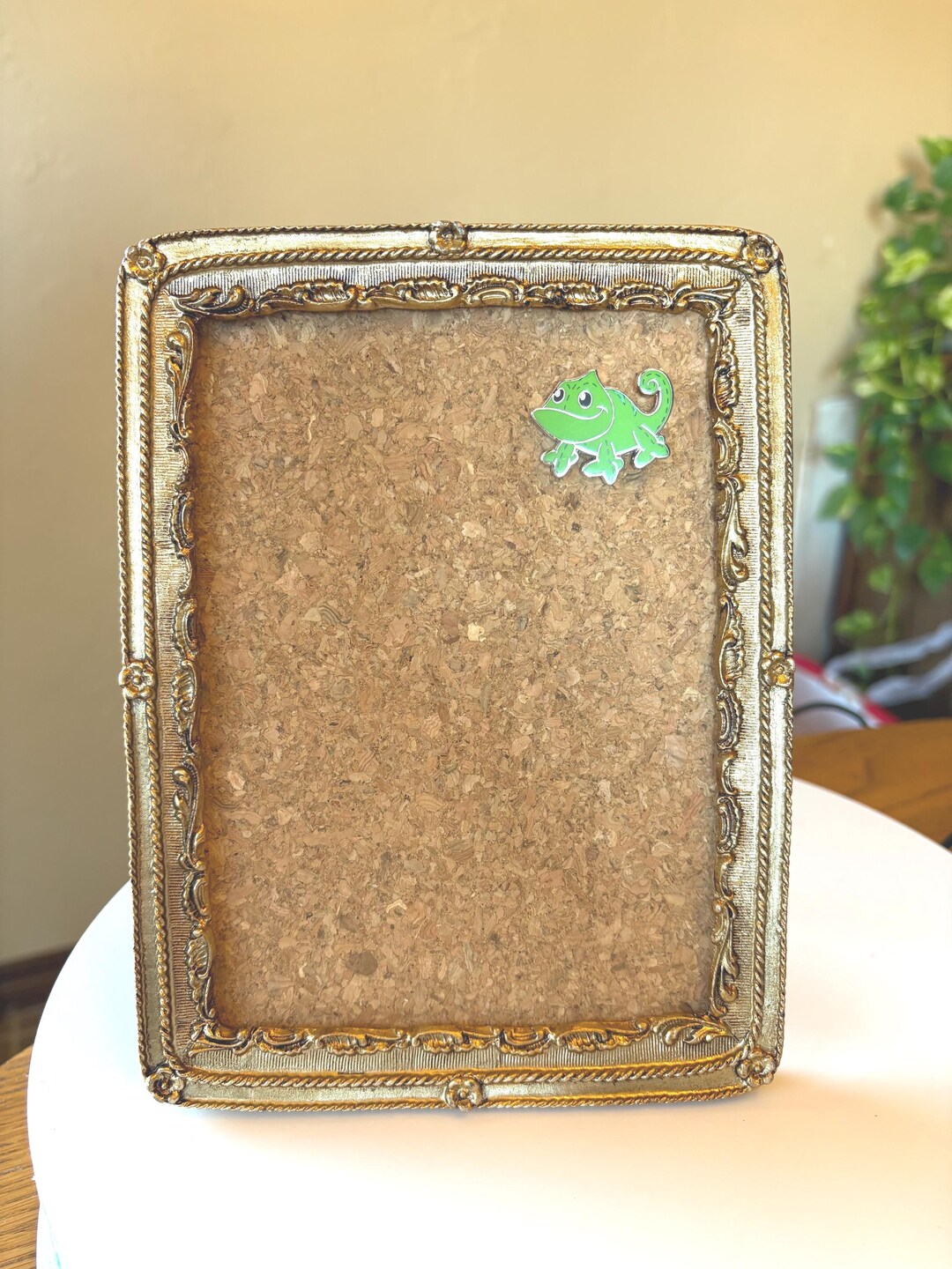 Ornate Gold Border W/flower Detail Pin Trading Pinboard Corkboard Frame ...