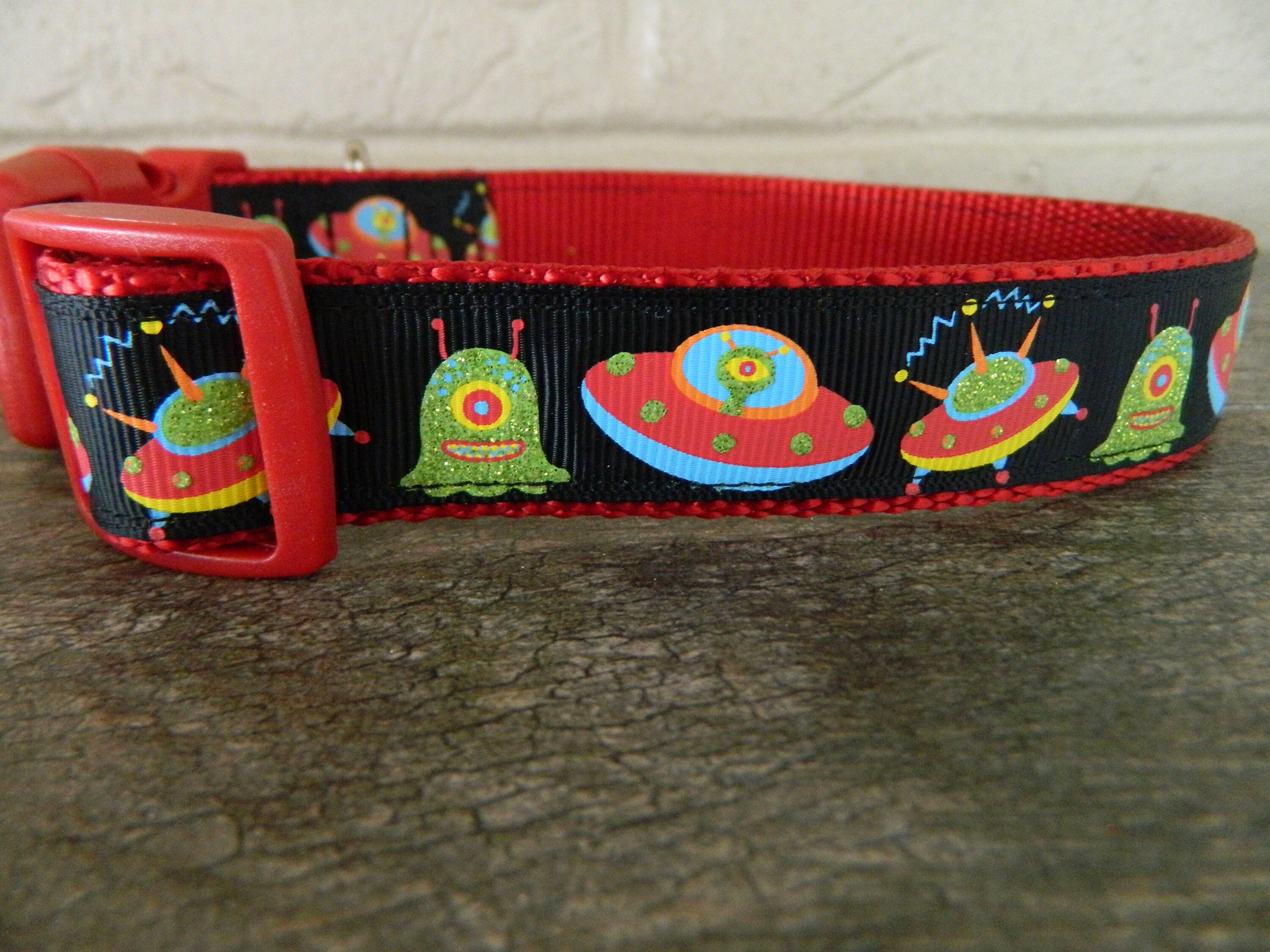 UFO / Alien Spaceship Dog Collar | Etsy
