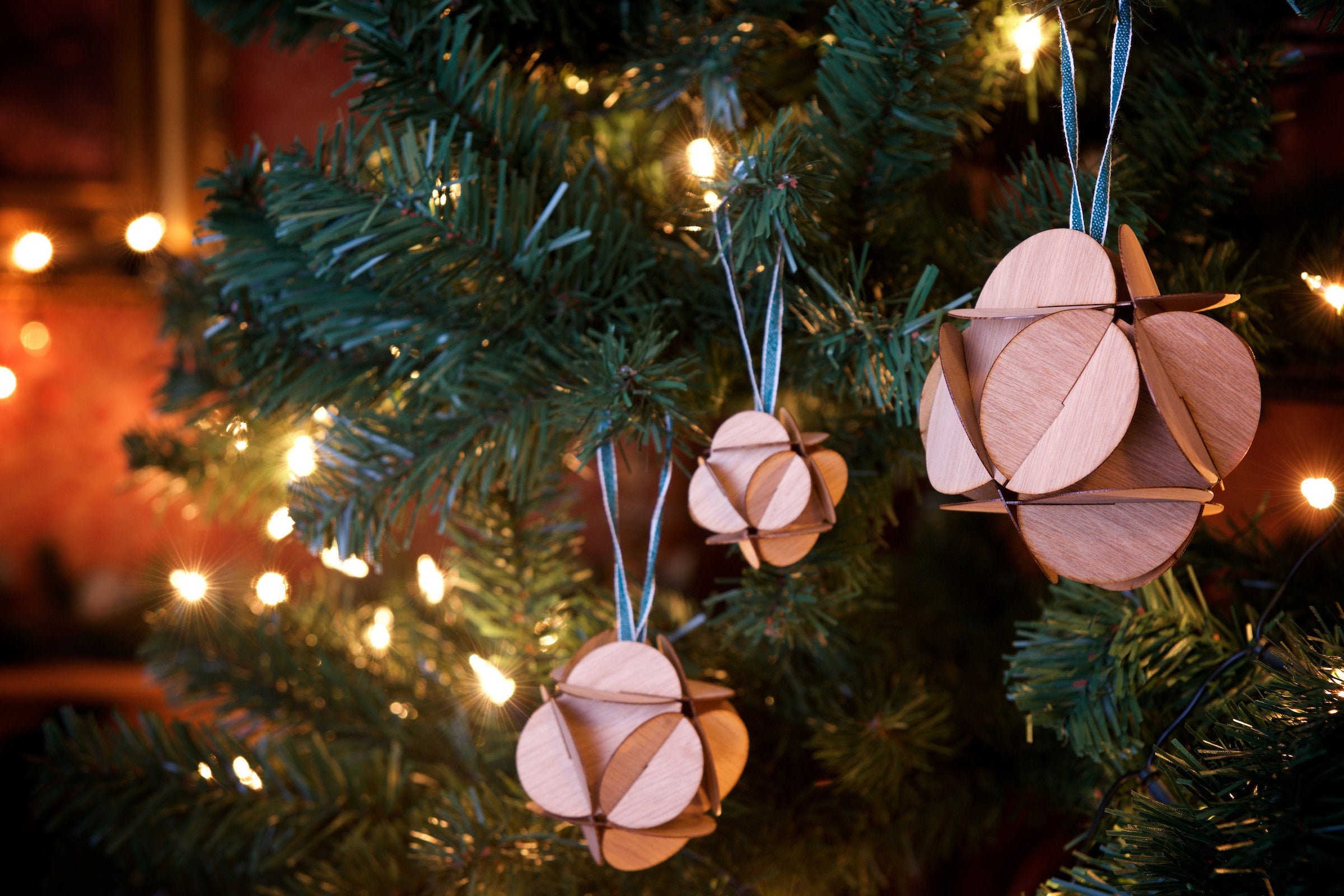 Wooden Oak Christmas Decoration - Etsy Australia