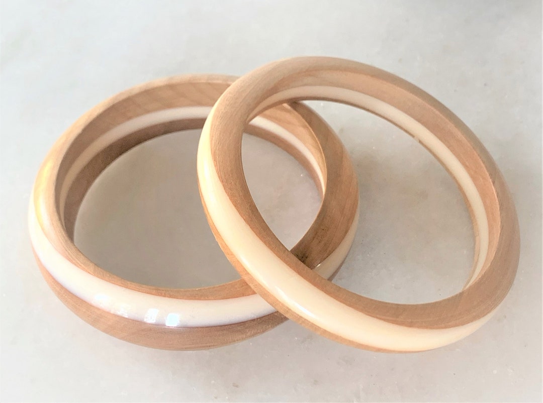 Light Wood & Ivory Lucite Swirled Inlay Bangle - 2 Sizes - Etsy