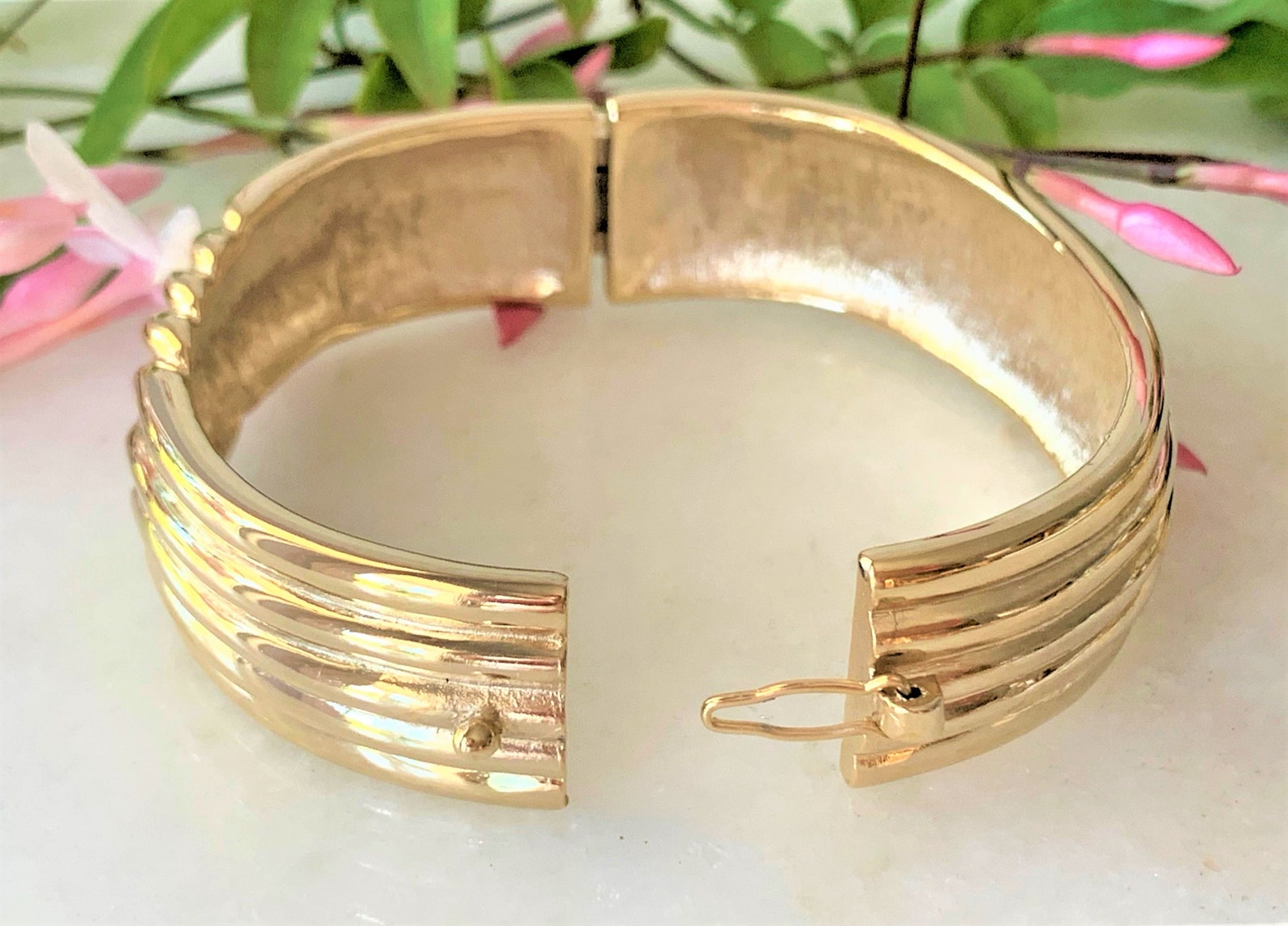 Ribbed Hinged Polished Gold Tone Bangle Bracelet With Fold | Etsy