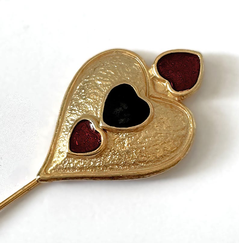 1980’s Textured Gold Tone Domed Heart Stick Pin With Transparent Red ...