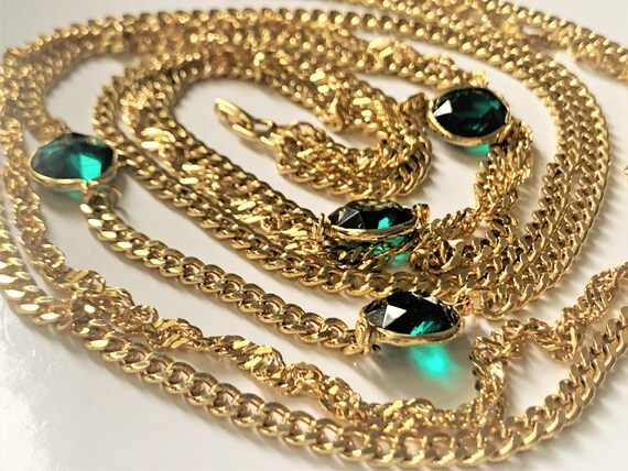 Faceted Emerald Open Back Bezels on Gold Tone 3 Row L… - Gem