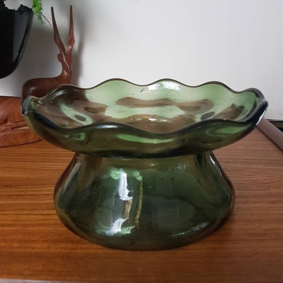 Stuart & Sons Mid Century Green Glass Flower Posy Vase With Fluted ...