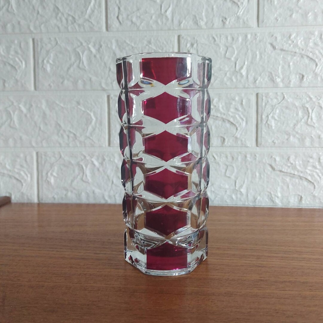 Retro Luminarc Windsor RUBIS Glass Vase - 1970s French Design - Etsy