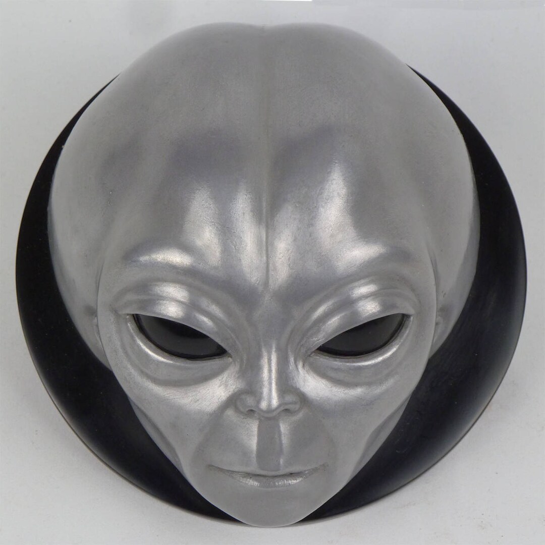 Alien Grey Wall Plaque Sculpture (aluminium) - Etsy