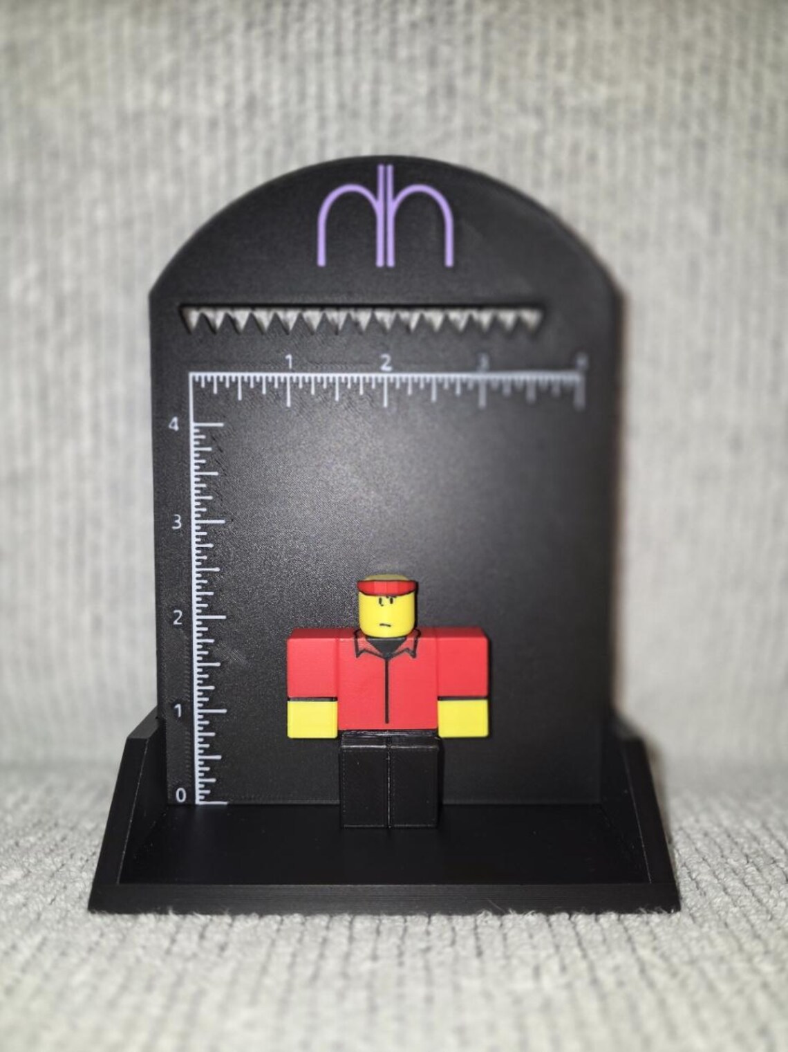 Elliot – 3D Printed Roblox Forsaken Display Figure | Roblox-inspired ...