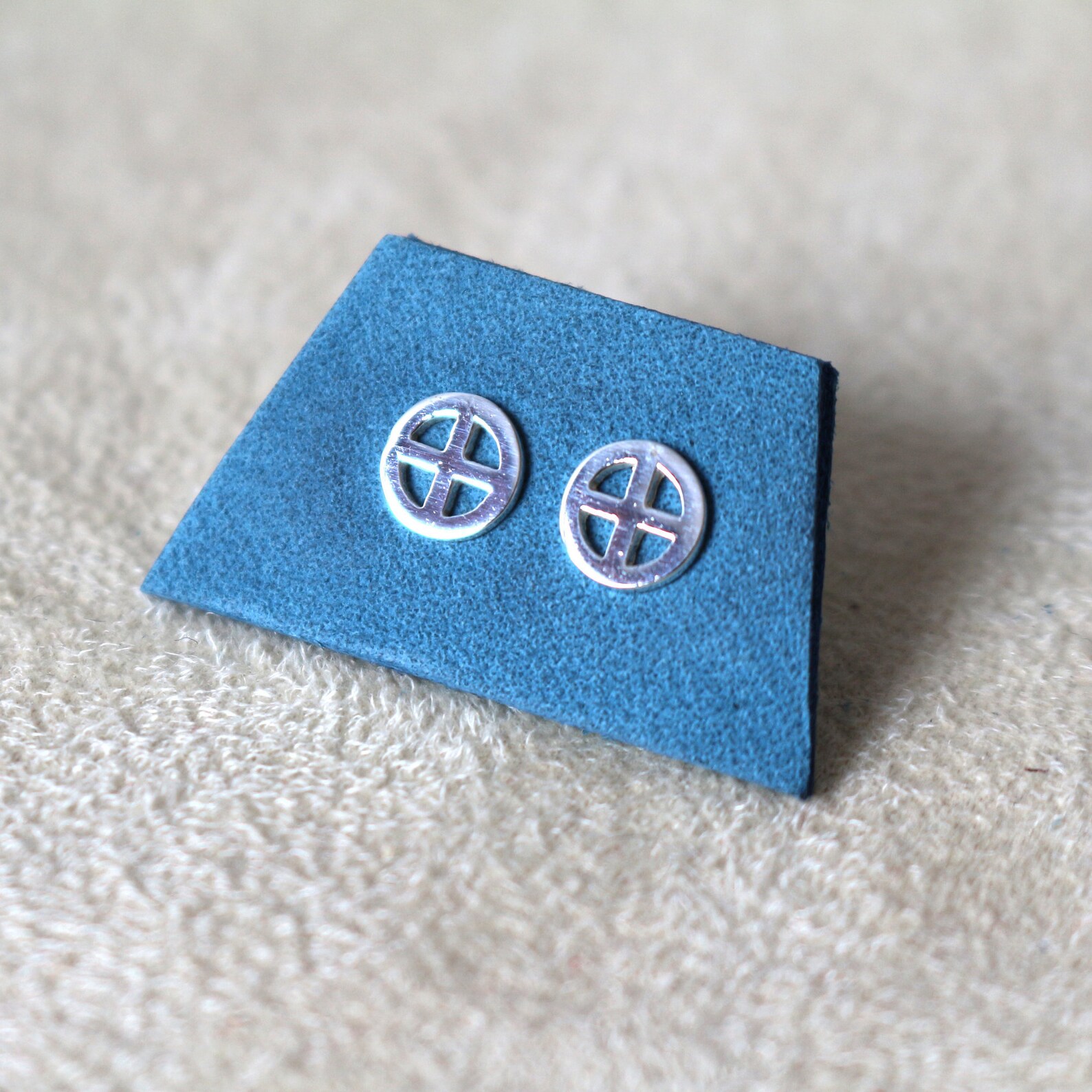 Earth Sign Earrings . Silver Earth Studs . Gold Cross Symbol - Etsy