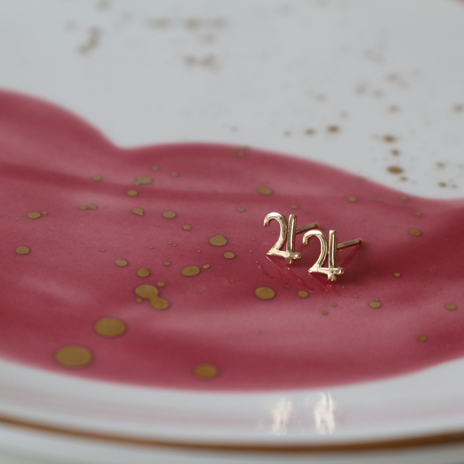 Jupiter Symbol Studs . Gold Silver Stud Earrings . Number | Etsy