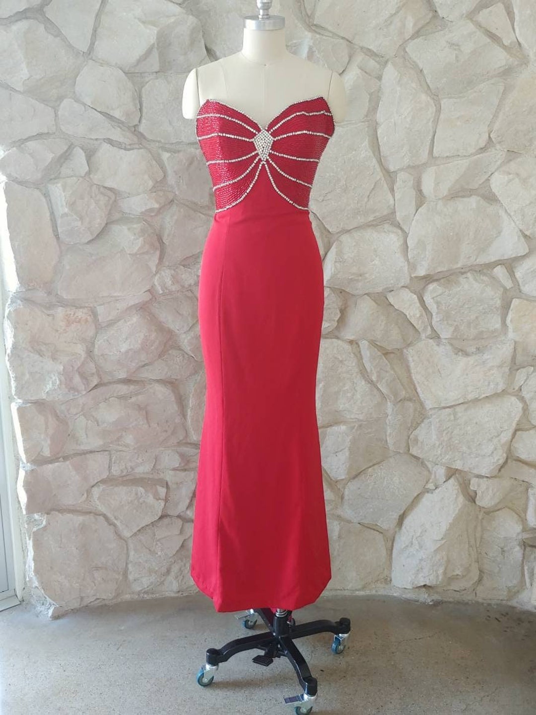 1990s Vintage Red Evening Gown With Sweetheart Neckline and Beading ...